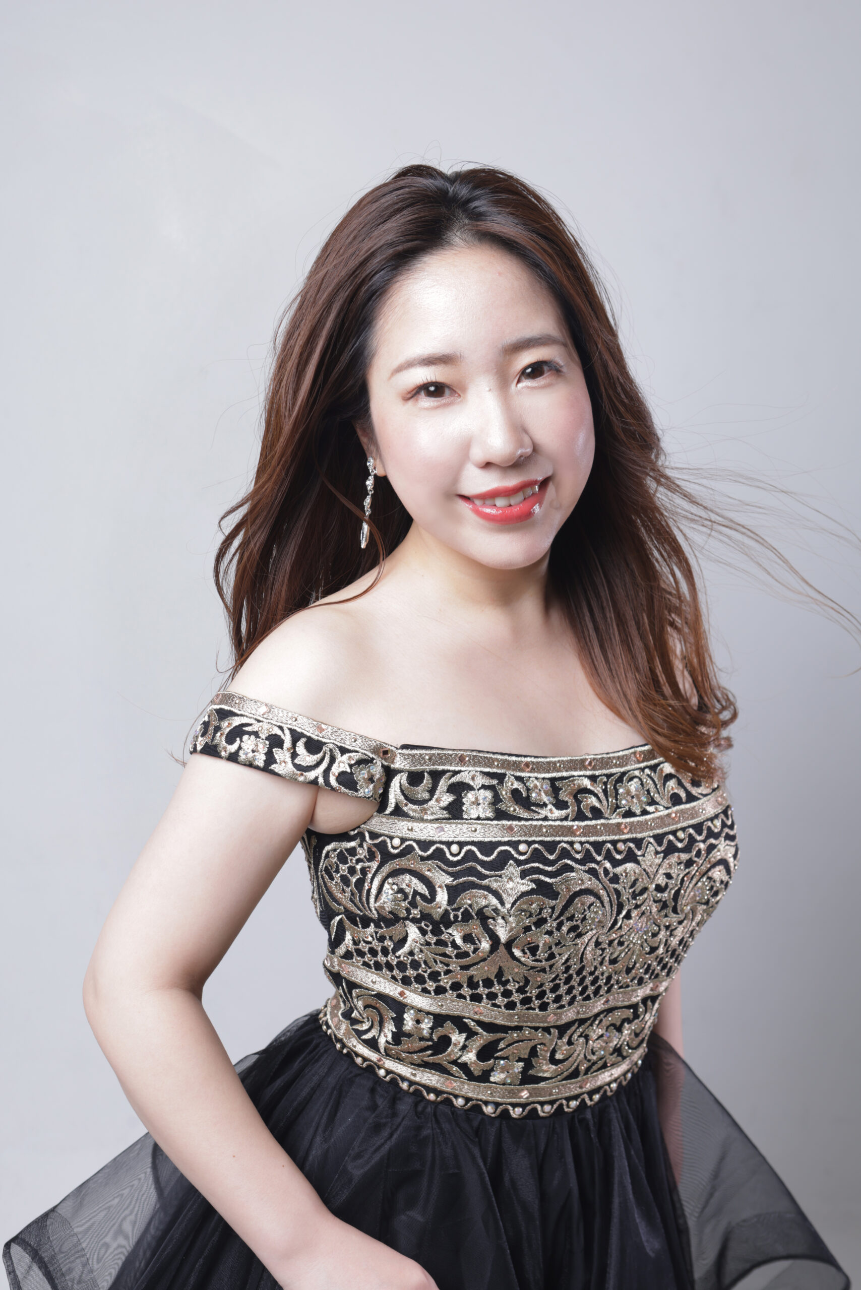 プロフィール – 山本夏子｜声楽家｜ソプラノ｜リトミック